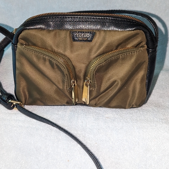 Tutilo | Bags | Tutilo Olive Rush Hour Mini Crossbody Bag | Poshmark